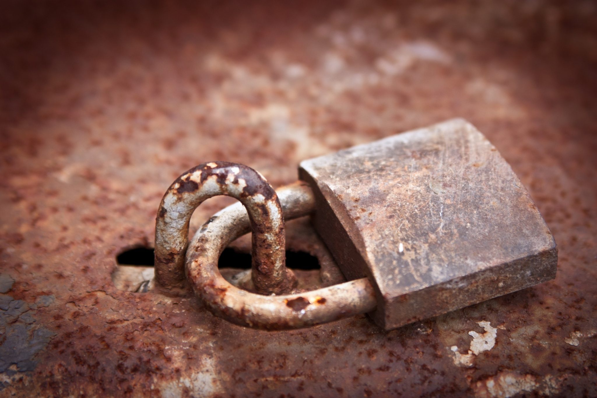 Σκουριά σε μέταλλο: To απλό DIY καθαριστικό για να την αφαιρέσετε - Όλο ...