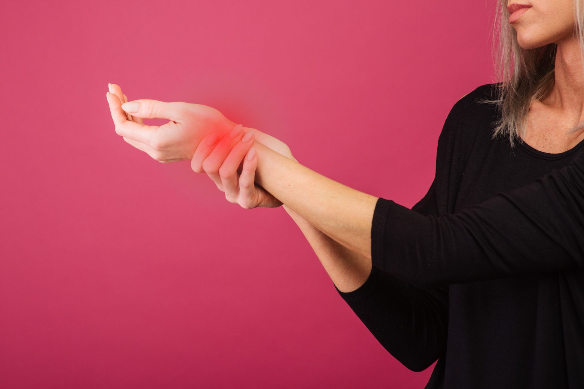 Σύνδρομο καρπιαίου σωλήνα: Το τεστ των 60 δευτερολέπτων που δείχνει εάν ...