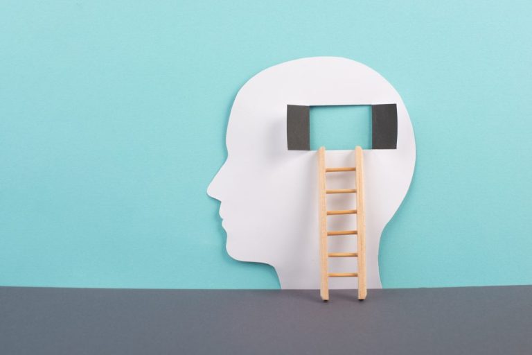ΚΛΙΜΑΚΑ: Σημαντική αύξηση αυτοκτονιών σύμφωνα με την ΕΛΣΤΑΤ - Όλο Υγεία